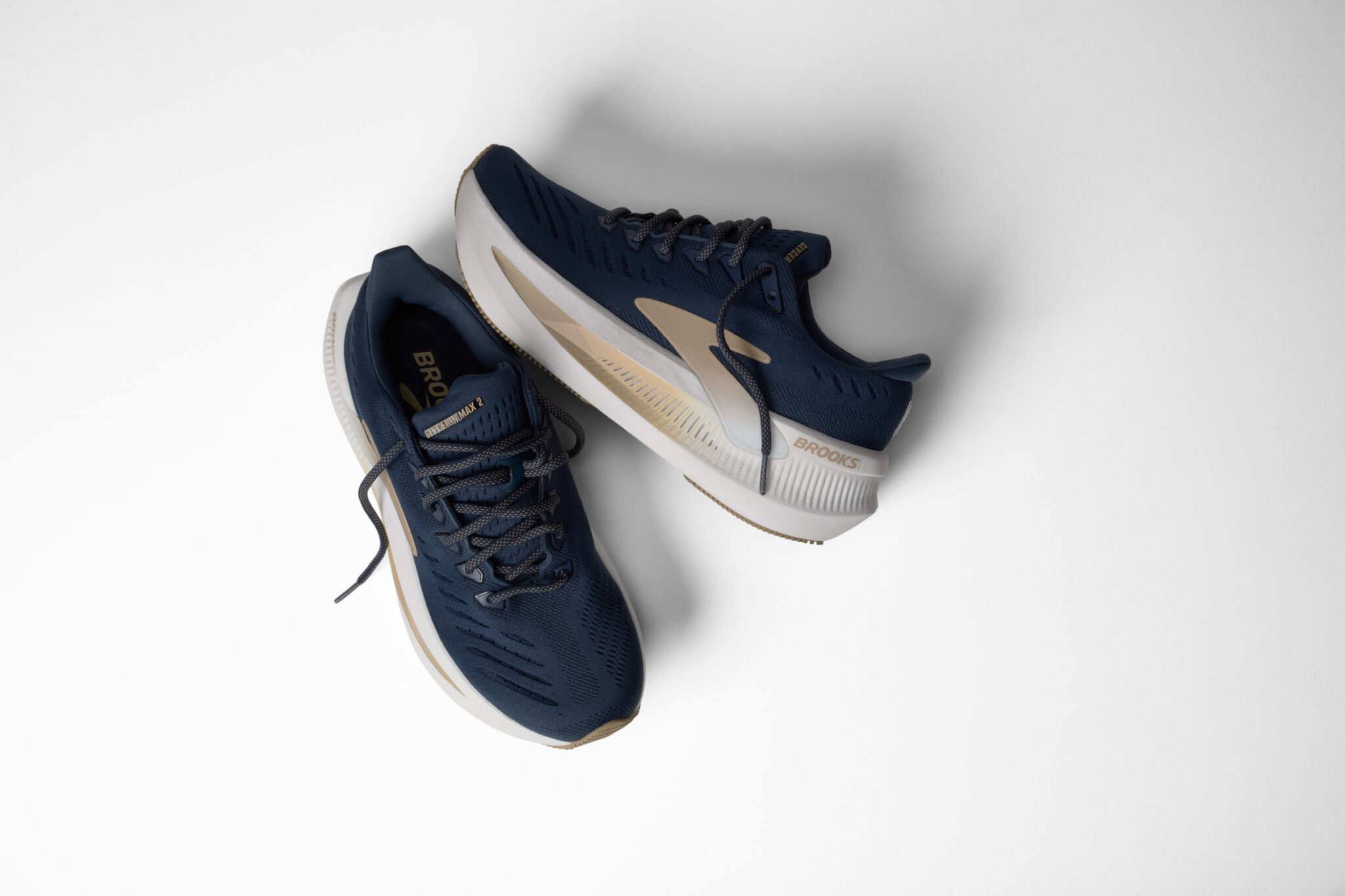 Brooks Glycerin Max 2 ( 1D 485 ) Regular Width | Hennebery Sports